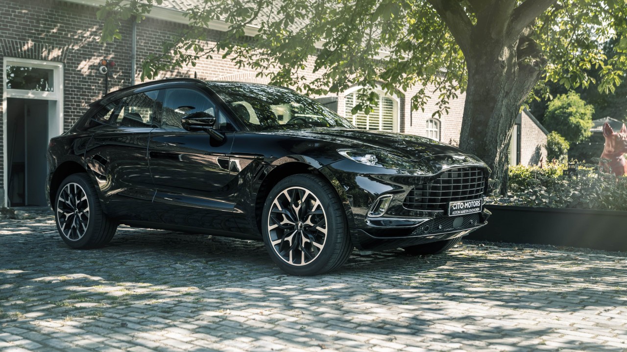 DBX - Aston Martin - Cito