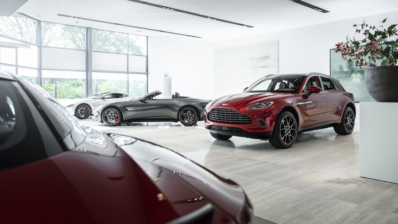 DBX - Aston Martin - Cito