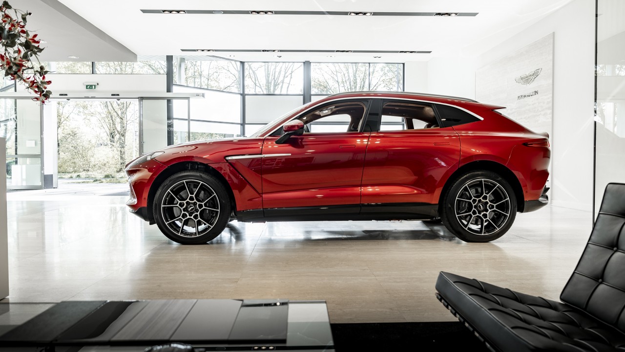 DBX - Aston Martin - Cito